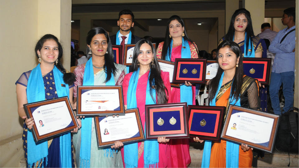 JSS Medical College convocation held - Star of Mysore