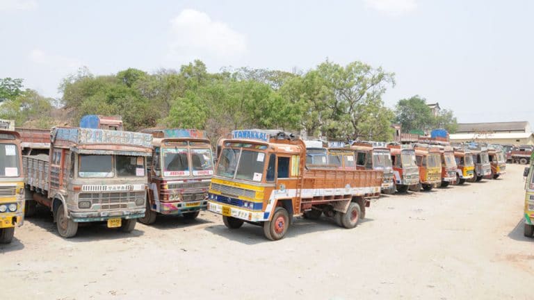Echo of diesel price hike in Karnataka: Lorry strike from midnight ...