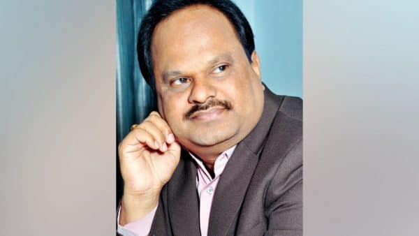 Release of Dr. M.R. Ravi's Jeevanotsaha and Jeevana Mantapa books on ...