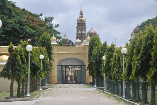 ROYAL ARCHES AND GATEWAYS - Star of Mysore