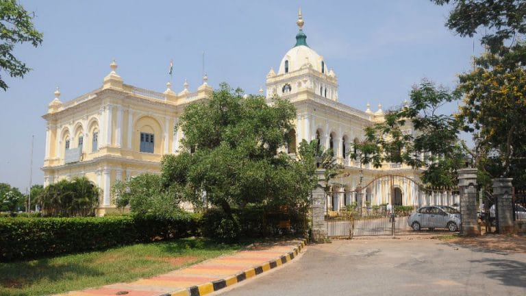 RTC issuing centre at DC Office: Some suggestions - Star of Mysore