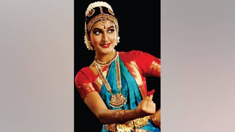 Bharatanatyam Arangetram of Rhiya Nanaiah in Delhi - Star of Mysore