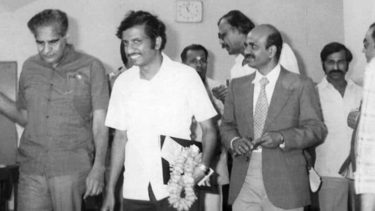 Beyond the Lines into Eternity: A Tribute to Kuldip Nayar - Star of Mysore