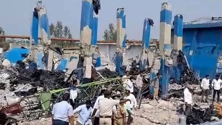 4 killed in boiler blast at distillery unit in Bagalkot - Star of Mysore