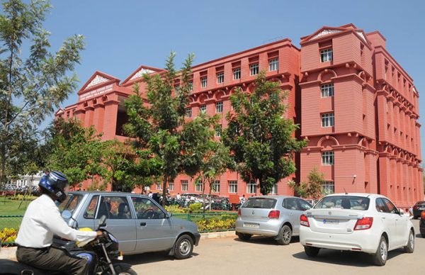 Fifteen Law Courts shifted to new Complex at Jayanagar - Star of Mysore
