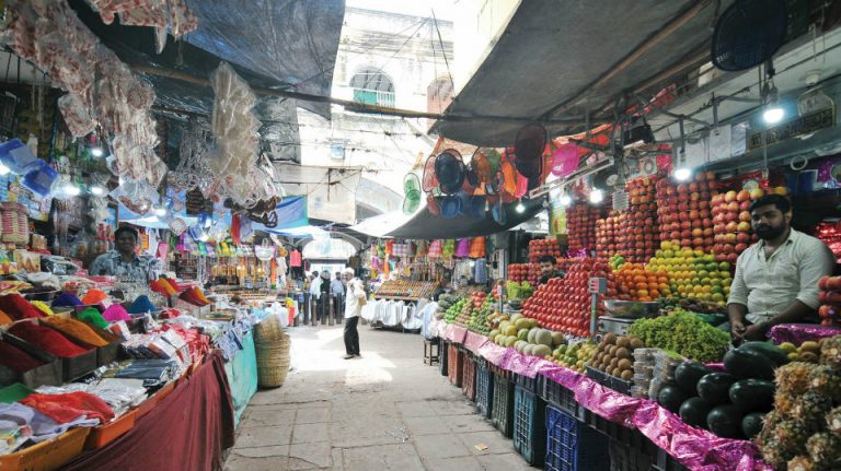 Reconstruct Devaraja Market & Lansdowne building keeping the ‘heritage ...