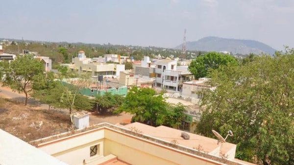 Walking in Madhuvana Layout Park, a nightmare - Star of Mysore