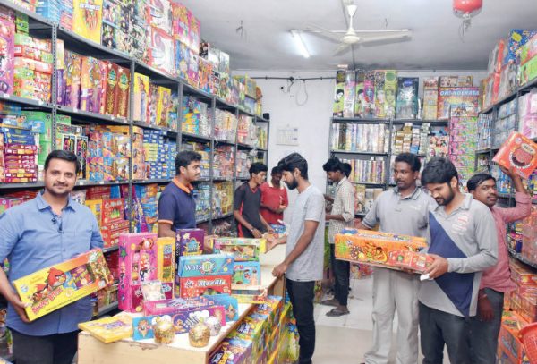 Rain, green thoughts take fire out of crackers - Star of Mysore