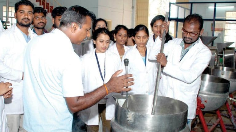 Capacity-building training for aspiring SC, ST entrepreneurs at CFTRI ...