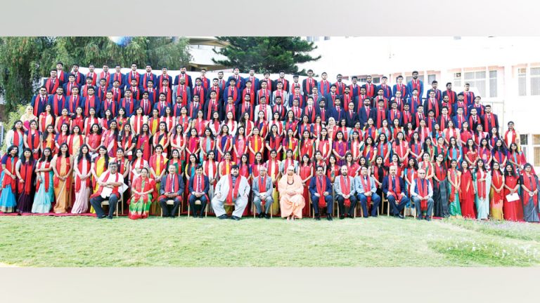 202 graduates receive degrees at JSS Medical College Convocation - Star ...