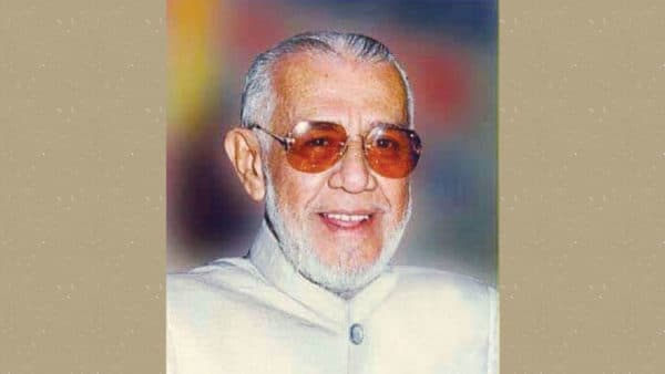Nostalgically Speaking — 10: Azeez Sait, Tallest Minority Leader of ...