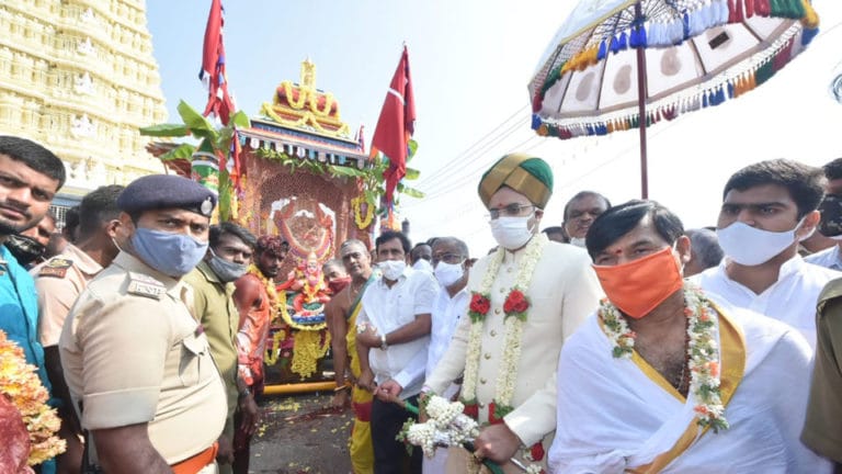 Simple Rathotsava atop Chamundi Hill - Star of Mysore