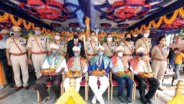 Police Flag Day: Saluting brave cops for selfless service - Star of Mysore