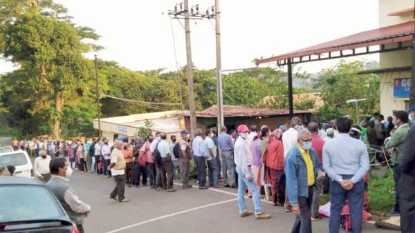 Kodagu military canteens see unusual queues for supplies - Star of Mysore