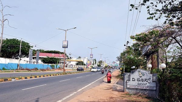 Street lighting on Hunsur Road need of the hour - Star of Mysore