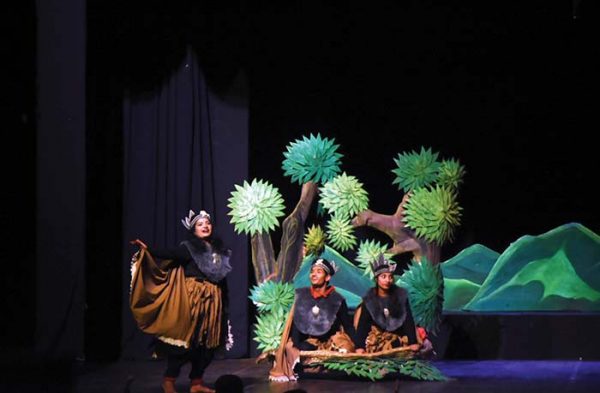 Evenings at Rangayana... - Star of Mysore