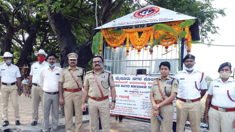 Prepaid auto counter reopens on Lokaranjan Mahal Road - Star of Mysore