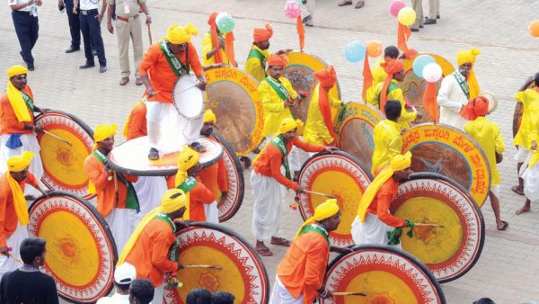 More than 600 artistes apply to perform during Dasara - Star of Mysore