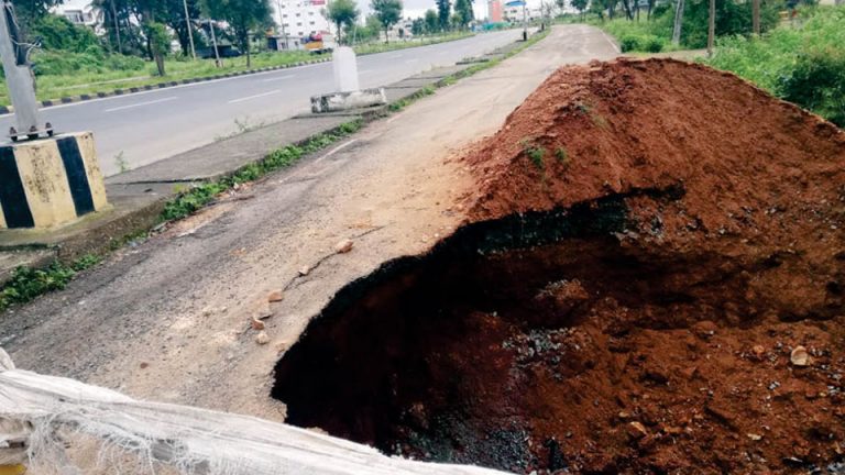 Service Road near Dattagalli caves in - Star of Mysore