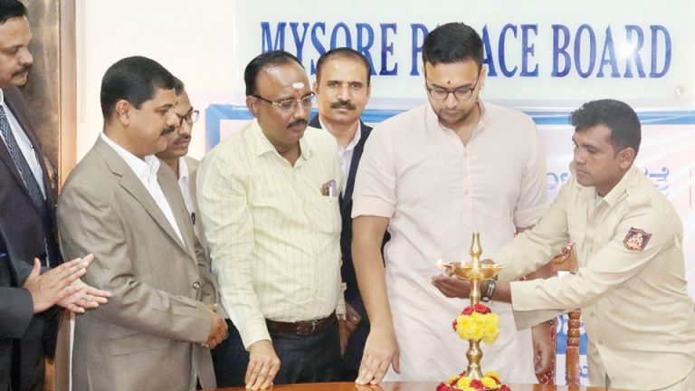 Free health check-up for Palace staff, Mahouts - Star of Mysore
