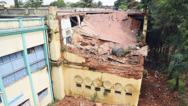 Maharani’s Chem-Lab collapses - Star of Mysore