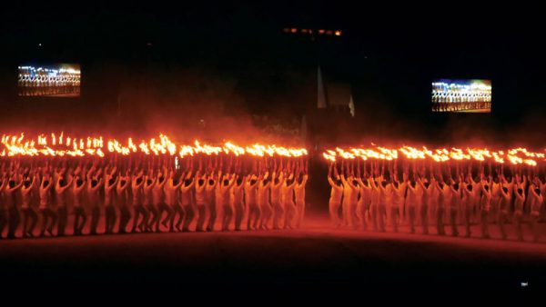 Razzmatazz of lights marks Torchlight Parade - Star of Mysore