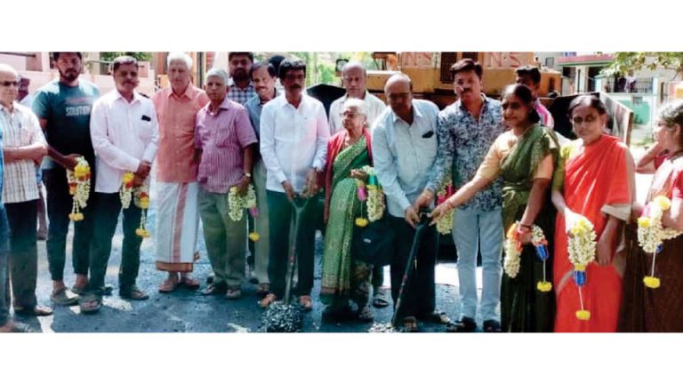 Guddali Puja performed for road re-asphalting - Star of Mysore