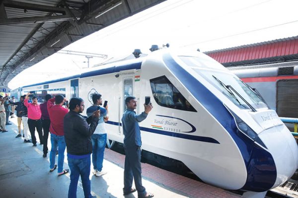 Chennai-Mysuru Vande Bharat Express arrives in city on trial - Star of Mysore