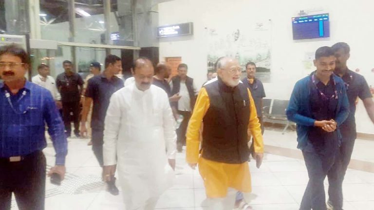 Prahlad Modi and family return to Ahmedabad in special flight - Star of ...