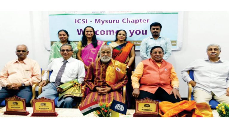 Senior Company Secretaries feted - Star of Mysore