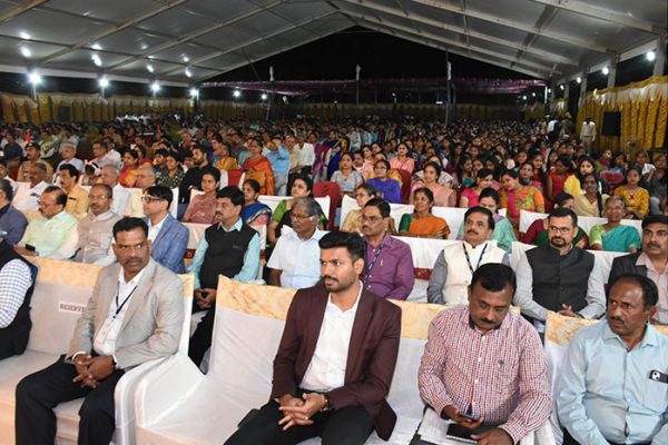 J&K Guv unveils logo of SJCE Diamond Jubilee - Star of Mysore