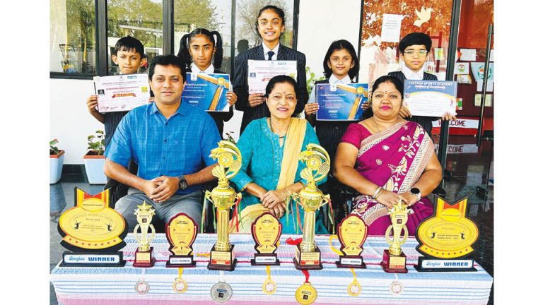 Prize-winners in sports - Star of Mysore