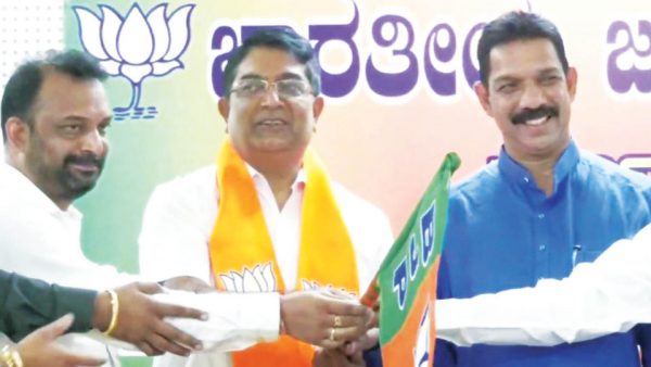 Ex-IPS Officer, AAP State VP Bhaskar Rao joins BJP - Star of Mysore