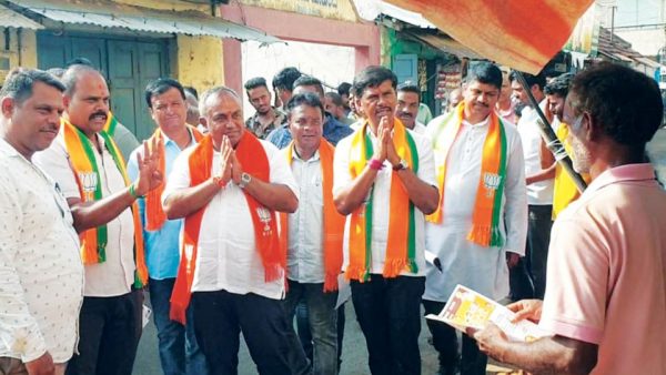 Srivatsa seeks support for his victory - Star of Mysore