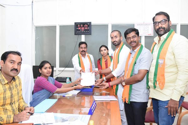 Kaveesh Gowda and B. Harshavardhan of BJP, K.V. Mallesh of JD(S) file ...