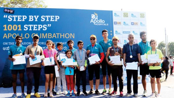 Over 500 enthusiasts take part in Apollo Climbathon at Chamundi Hill ...