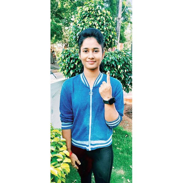 SVEEP Ambassador, Icon laud voters - Star of Mysore