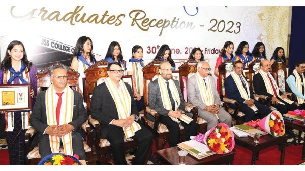 JSS Pharmacy College Graduation Day: Ten receive Gold Medals - Star of ...