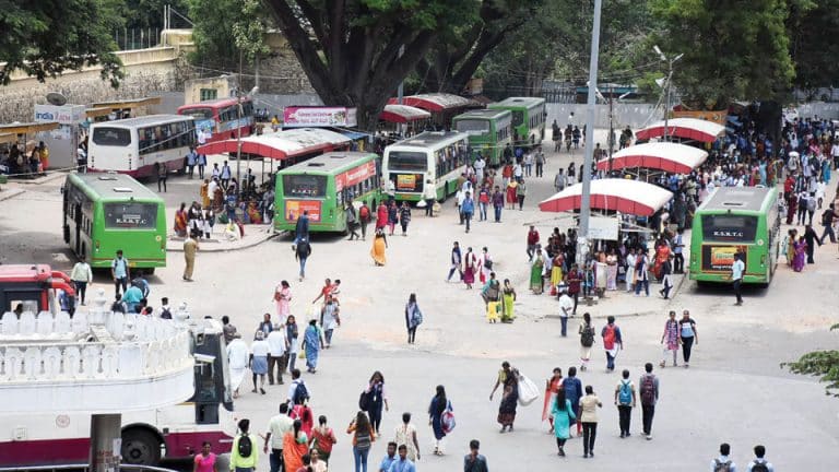 100 e-buses to arrive soon; 118 city buses will be scrapped - Star of ...