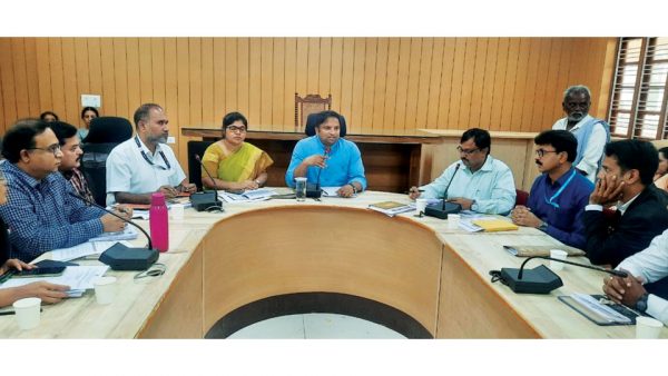 DC directs Hospitals to display treatment cost chart - Star of Mysore