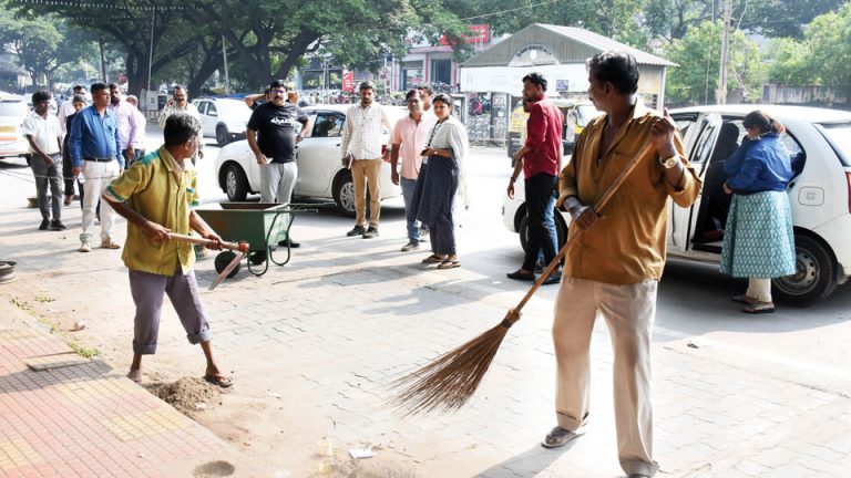 MCC to generate revenue from private bus stand - Star of Mysore