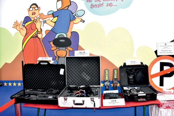 Police stall at Dasara Expo displays crime-fighting gear - Star of Mysore