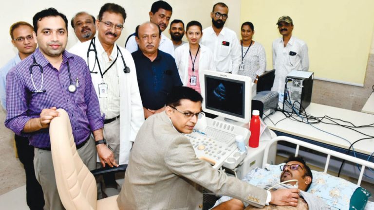 Journalists undergo health check-up at Jayadeva - Star of Mysore