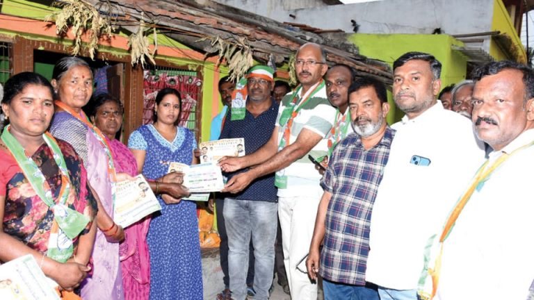 Guarantee cards distributed during poll campaign - Star of Mysore