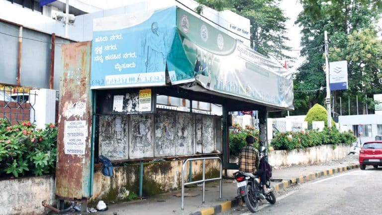 City's bus shelters unsafe, unsanitary - Star of Mysore