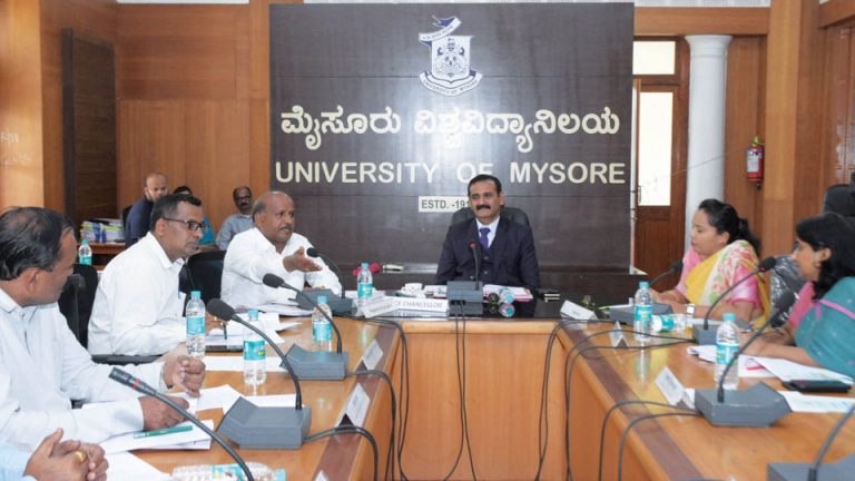 UoM presents Rs. 80.35 crore deficit budget for 2024-25 - Star of Mysore