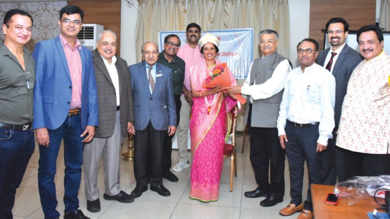 Everest conqueror Dr. Usha Hegde and NEET topper Arjun Kishore feted ...