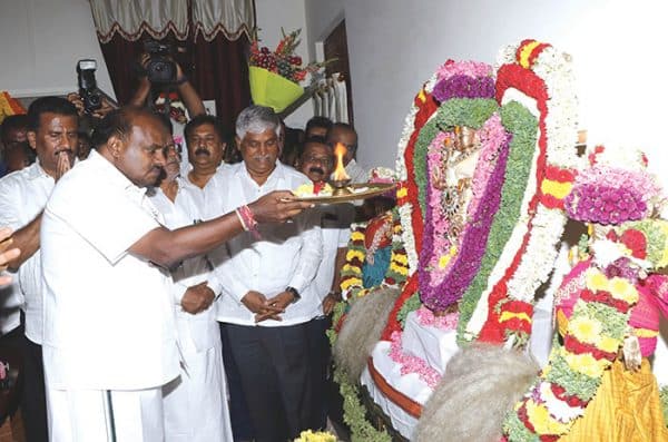 H.D. Kumaraswamy accorded grand welcome in Mandya - Star of Mysore