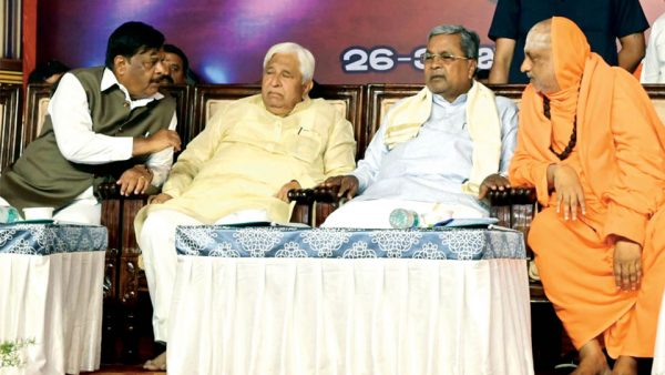 CM attends Suttur Jathra - Star of Mysore