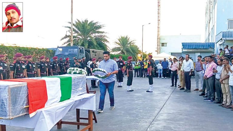 Kodagu soldier Divin cremated with Military, State honours - Star of Mysore